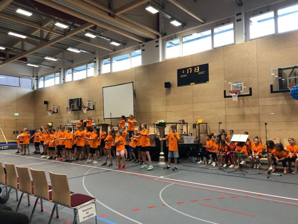 Einweihung der Doppelsportturnhalle 2023 - Grund- und Mittelschule ...